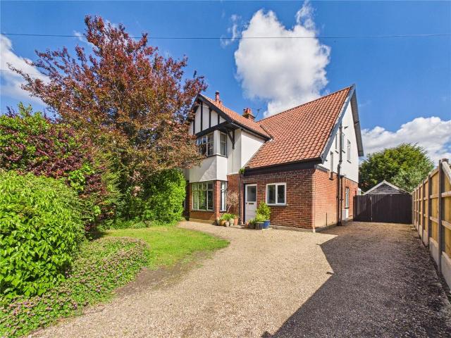 4 bedroom semi detached house for sale