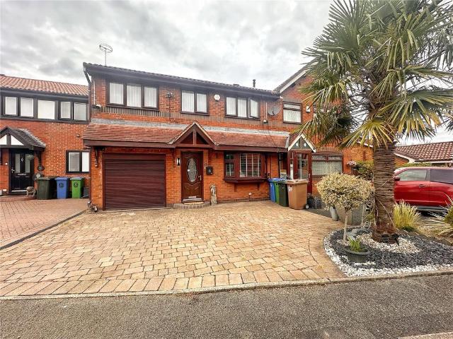 4 bedroom semi detached house for sale