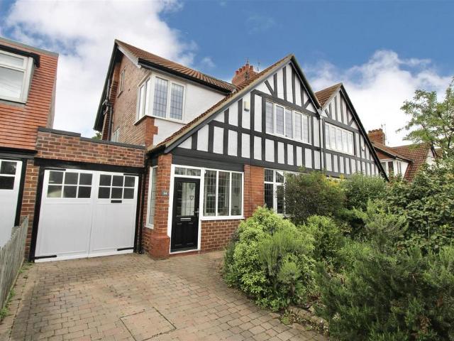4 bedroom semi detached house for sale