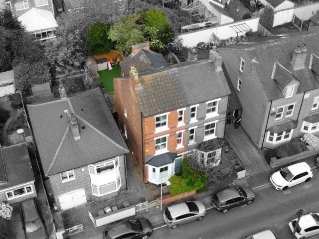 4 bedroom semi detached house for sale