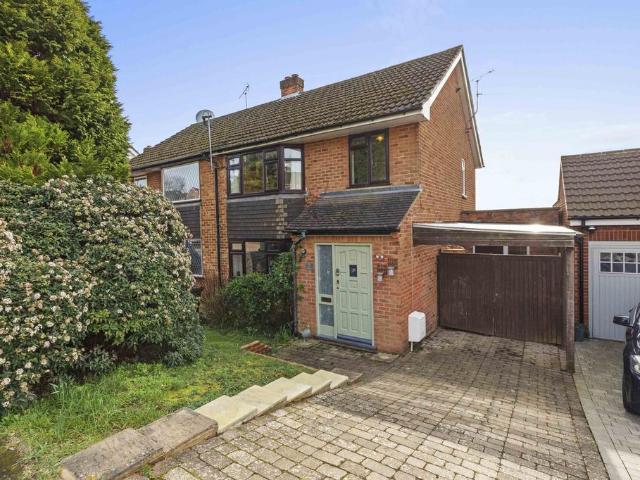 4 bedroom semi detached house for sale