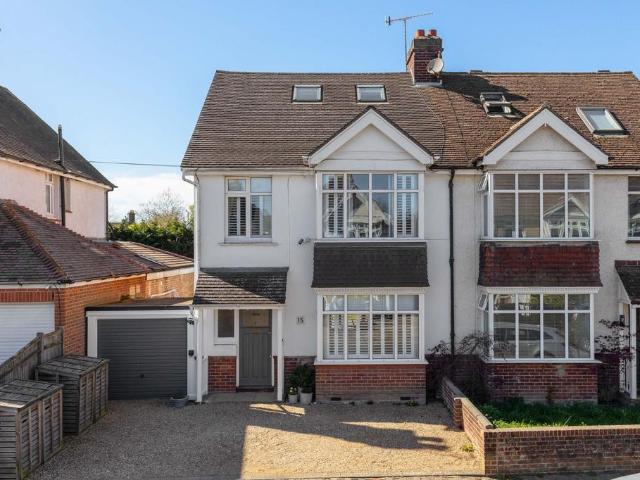4 bedroom semi detached house for sale