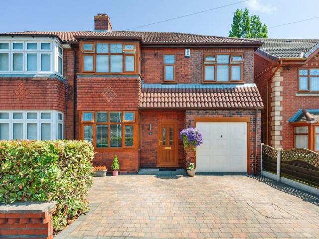 4 bedroom semi detached house for sale