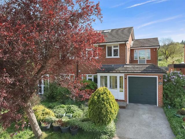 4 bedroom semi detached house for sale