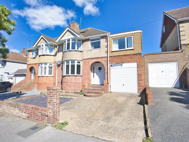 4 bedroom semi detached house for sale