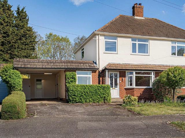 4 bedroom semi detached house for sale