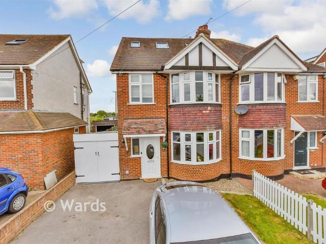 4 bedroom semi detached house for sale