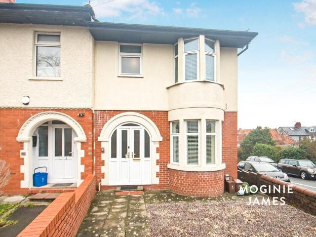 4 bedroom semi detached house for sale