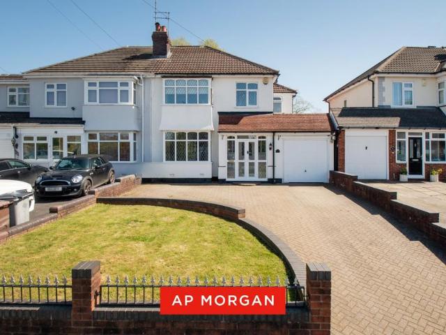 4 bedroom semi detached house for sale