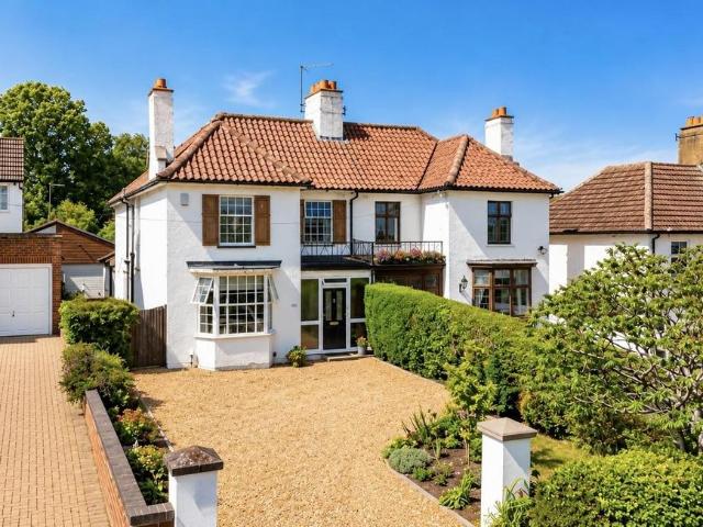 4 bedroom semi detached house for sale
