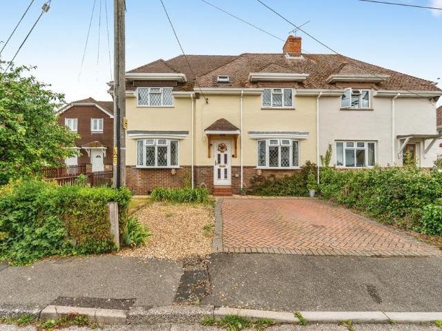 4 bedroom semi detached house for sale