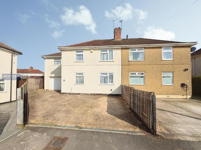 4 bedroom semi detached house for sale