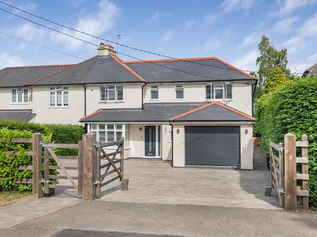 4 bedroom semi detached house for sale