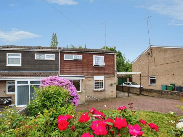 4 bedroom semi detached house for sale