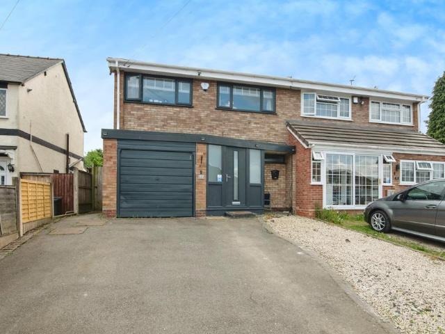 4 bedroom semi detached house for sale