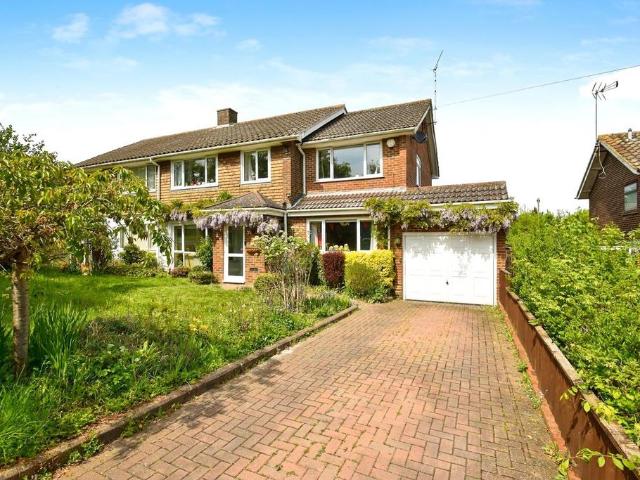 4 bedroom semi detached house for sale