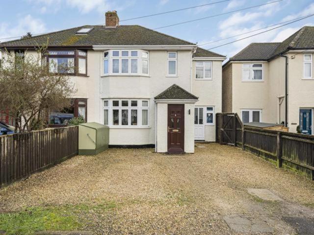 4 bedroom semi detached house for sale