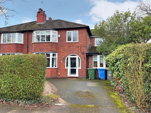 4 bedroom semi detached house for sale