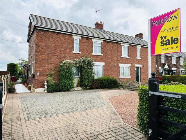 4 bedroom semi detached house for sale