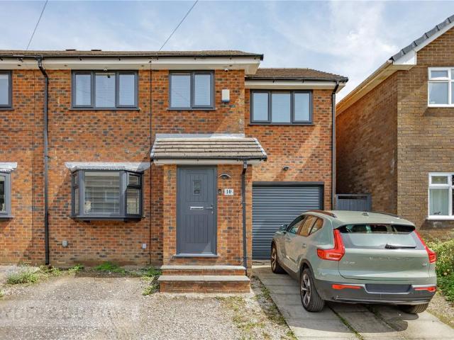 4 bedroom semi detached house for sale
