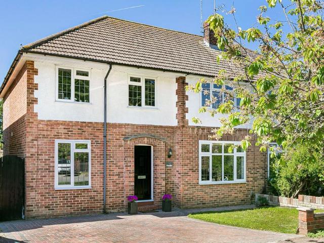 4 bedroom semi detached house for sale