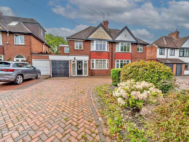 4 bedroom semi detached house for sale
