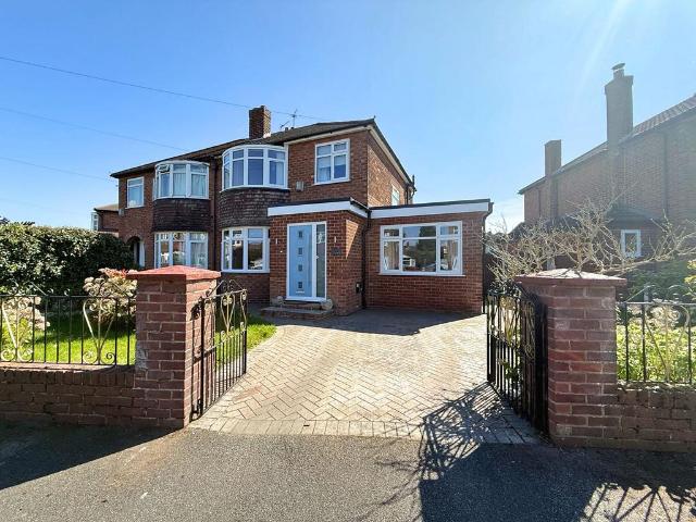 4 bedroom semi detached house for sale