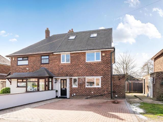 4 bedroom semi detached house for sale