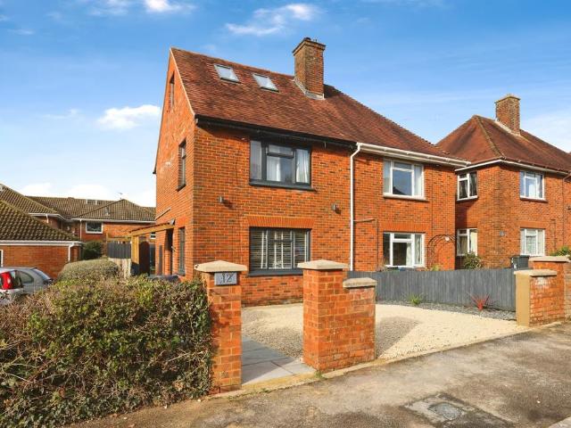 4 bedroom semi detached house for sale