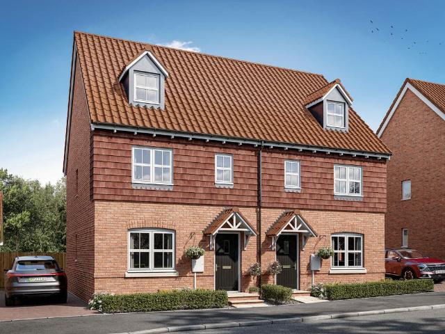 4 bedroom semi detached house for sale