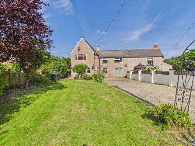 4 bedroom semi detached house for sale
