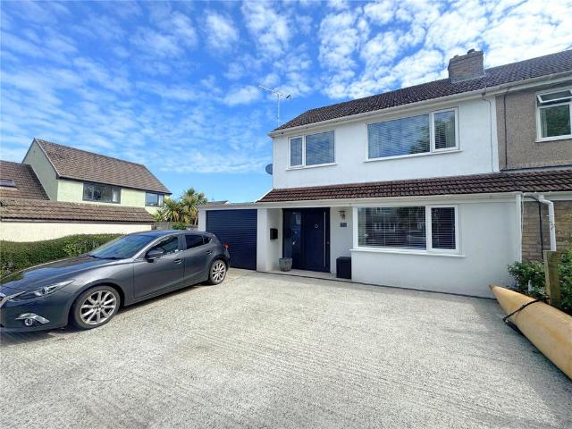 4 bedroom semi detached house for sale