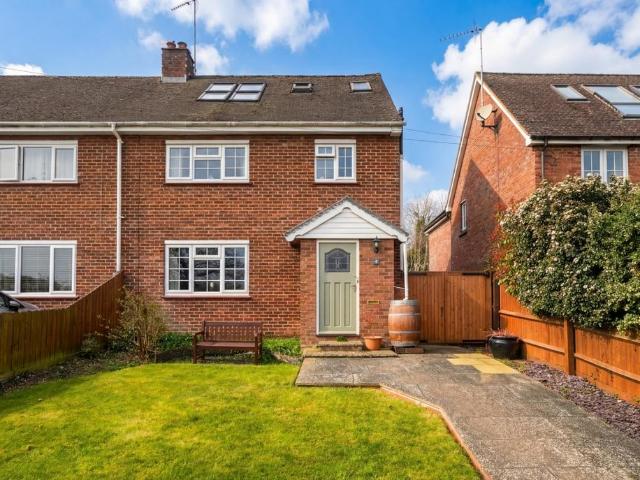 4 bedroom semi detached house for sale