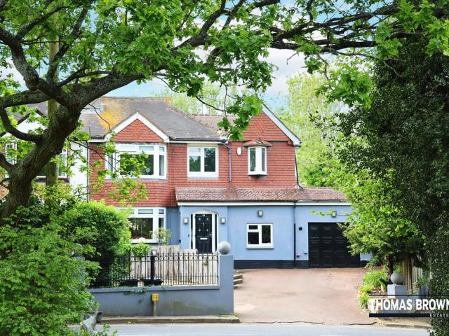4 bedroom semi detached house for sale