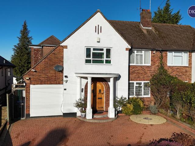 4 bedroom semi detached house for sale