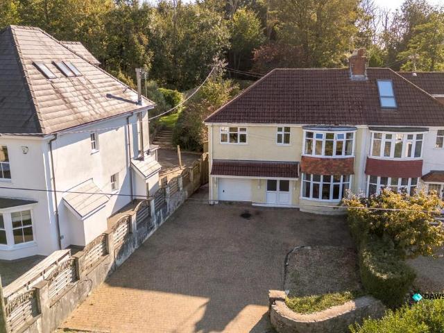 4 bedroom semi detached house for sale