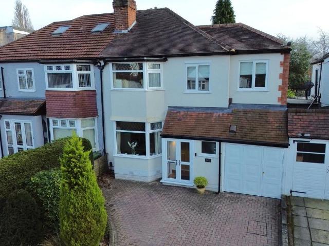 4 bedroom semi detached house for sale