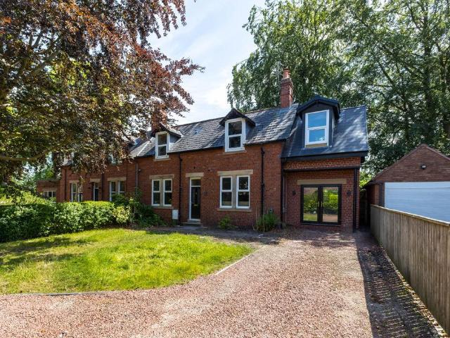 4 bedroom semi detached house for sale