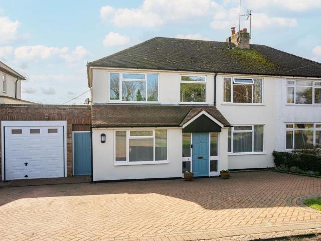4 bedroom semi detached house for sale