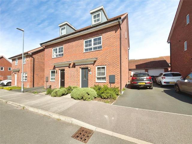 4 bedroom semi detached house for sale