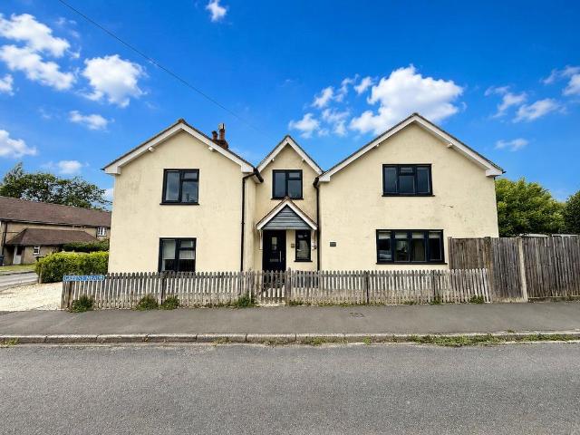 4 bedroom semi detached house for sale