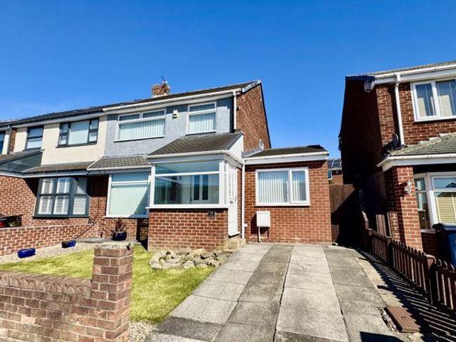 4 bedroom semi detached house for sale