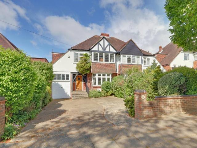 4 bedroom semi detached house for sale