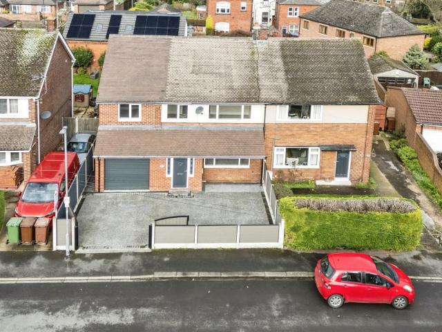4 bedroom semi detached house for sale