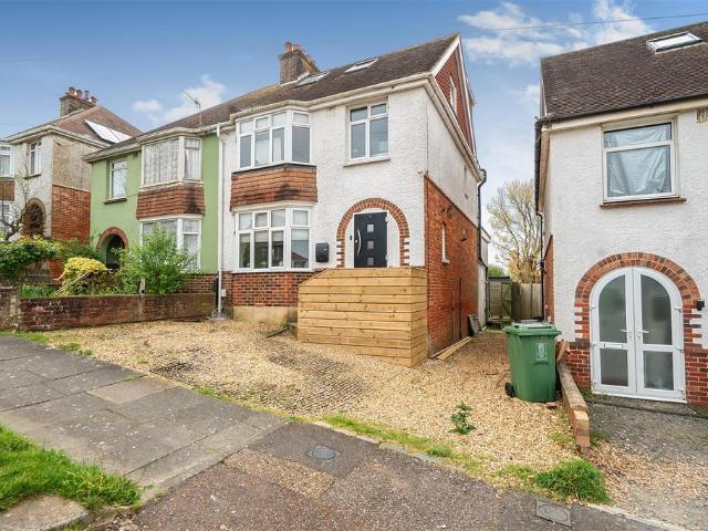 4 bedroom semi detached house for sale