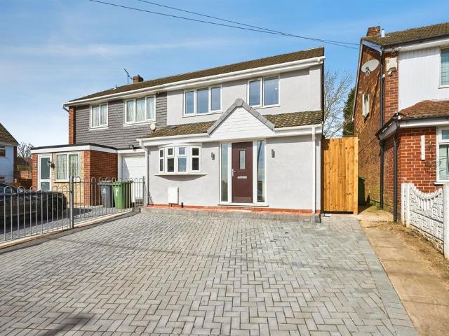 4 bedroom semi detached house for sale