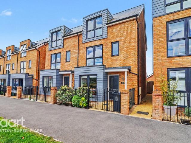 4 bedroom semi detached house for sale