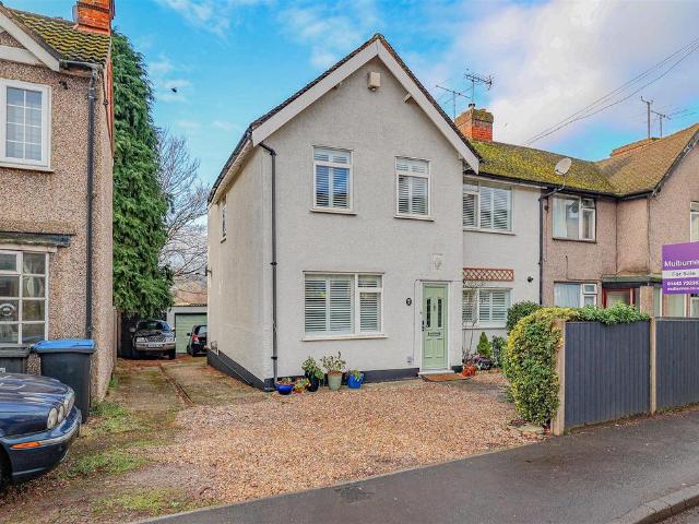 4 bedroom semi detached house for sale