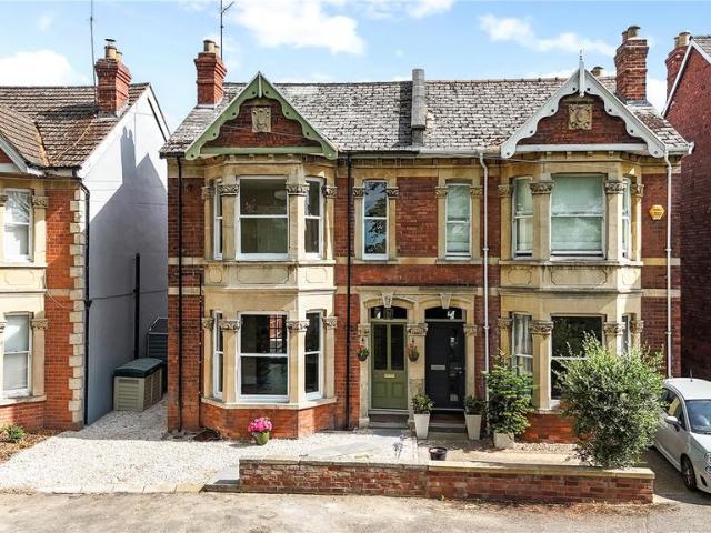 4 bedroom semi detached house for sale