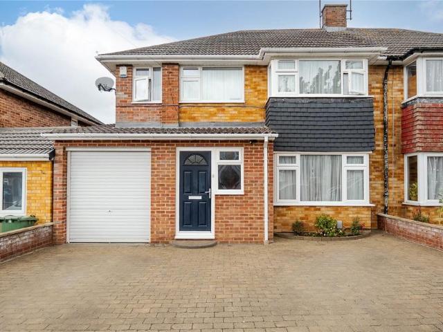 4 bedroom semi detached house for sale